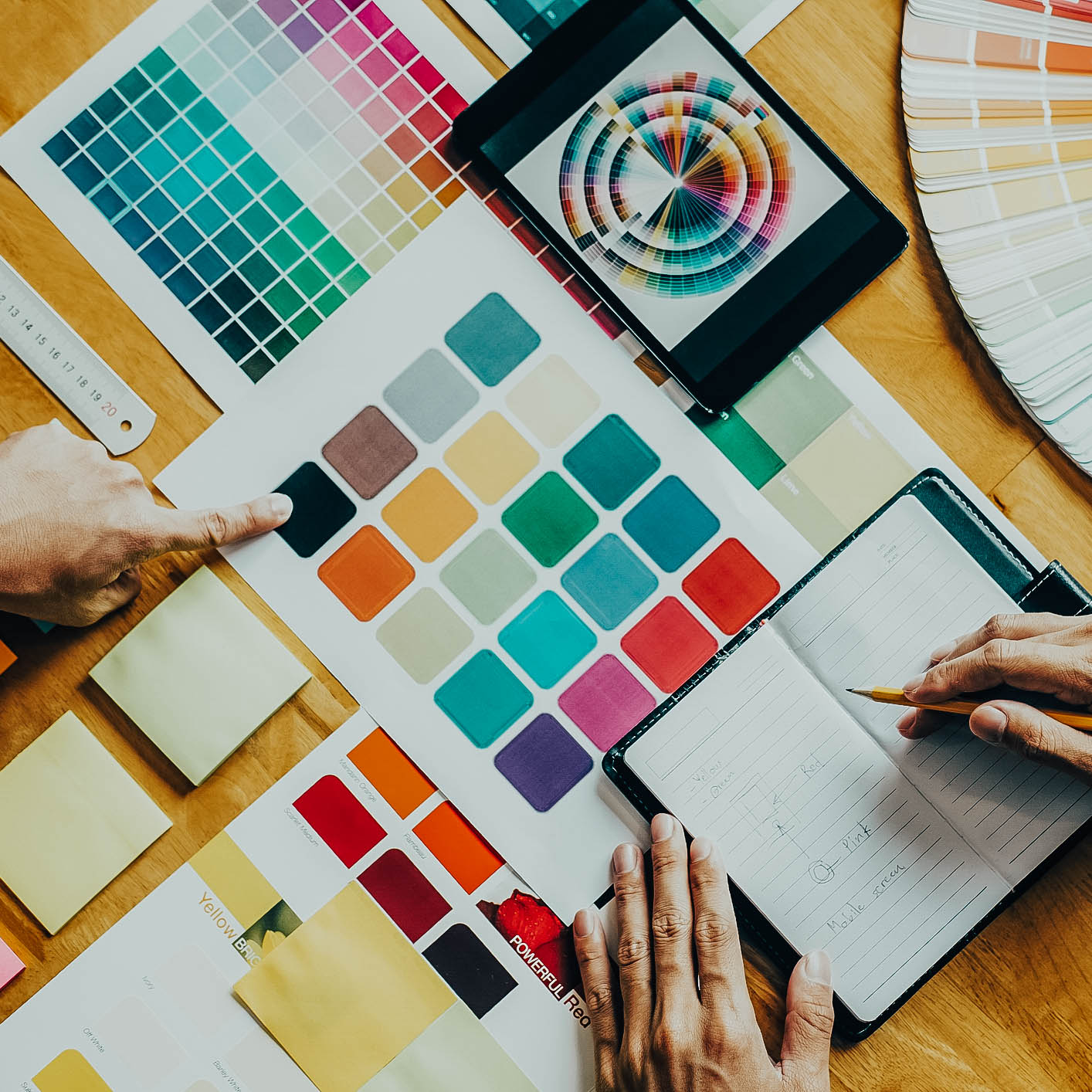 Graphiste, créatrice web et illustratrice : le talent derrière ...